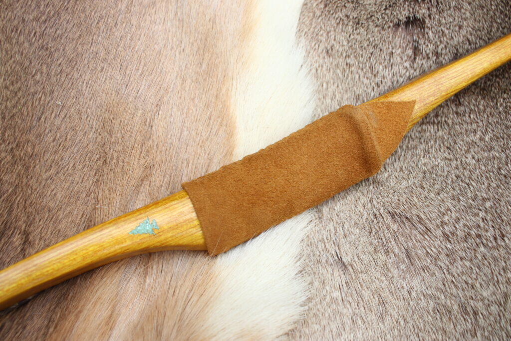 The Classic Selfbow - Gill's Primitive Archery